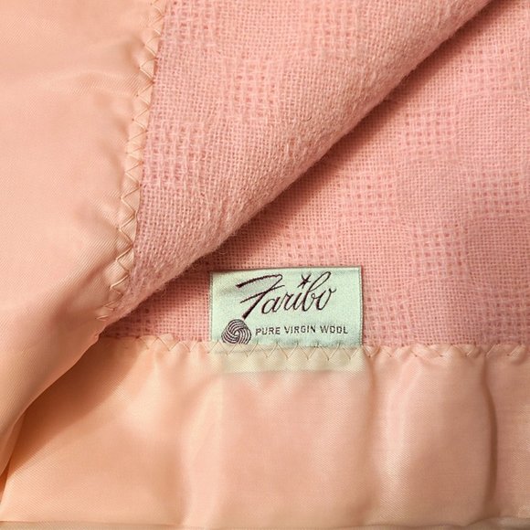 Bedding | Vintage 1965 Faribo Pink Wool Blanket W Satin Trim 10 Year ...